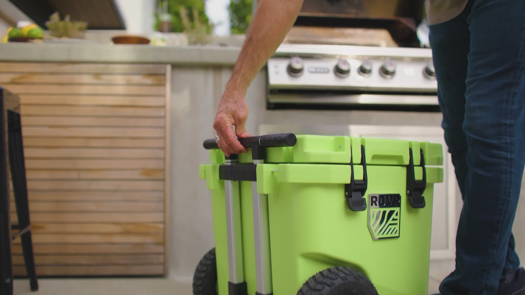 RollR® 30 Wheeled Cooler | ROVR Products